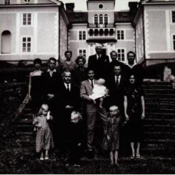 Paroles de Weeping Willows - Good Night Moon, traduction de chanson ...