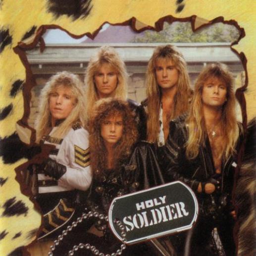 Paroles de Holy Soldier - Stranger, traduction de chanson | Écoutez ...